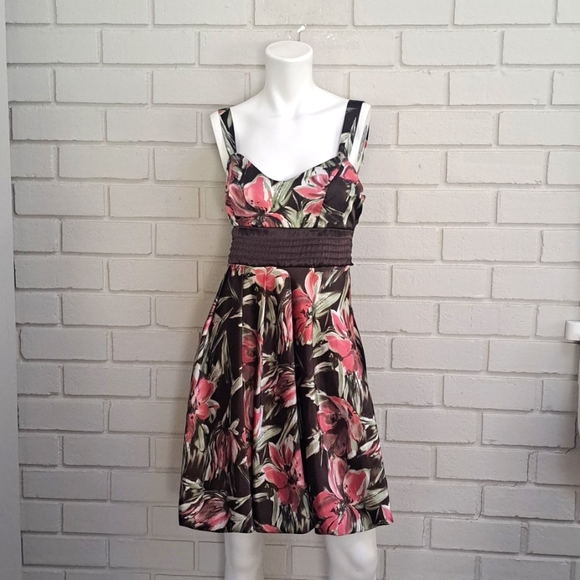 Studio Y | Dresses | Studio Y Dark Brown Floral Formal Bubble Hem ...